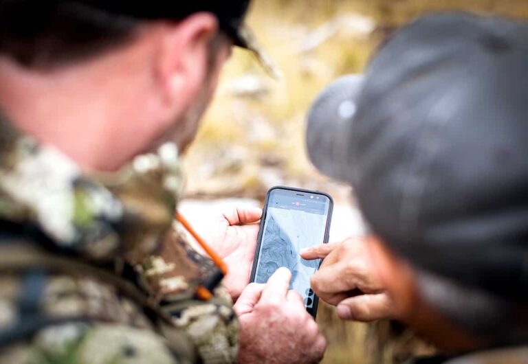 Best Hunting GPS Devices and Apps | Top Picks for Hunters