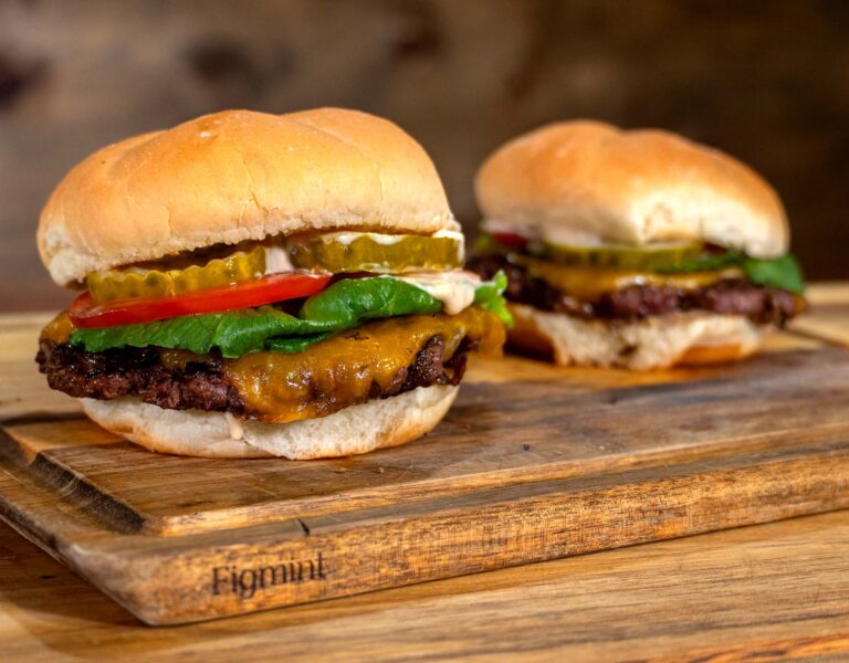 Venison Burger Recipe With SmashBurger Sauce | onX Hunt