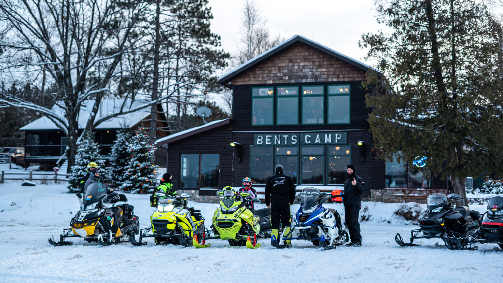 2023 Midwest Snowmobiling: Top Trails, Events & Vacations